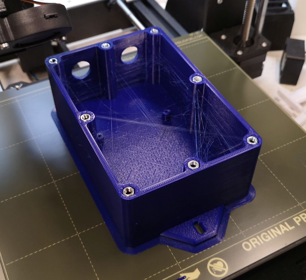 Stable and waterproof OpenSCAD case by pbtec V7.3 out now! – DIY Elektronik / 3D Printer / IoT ...